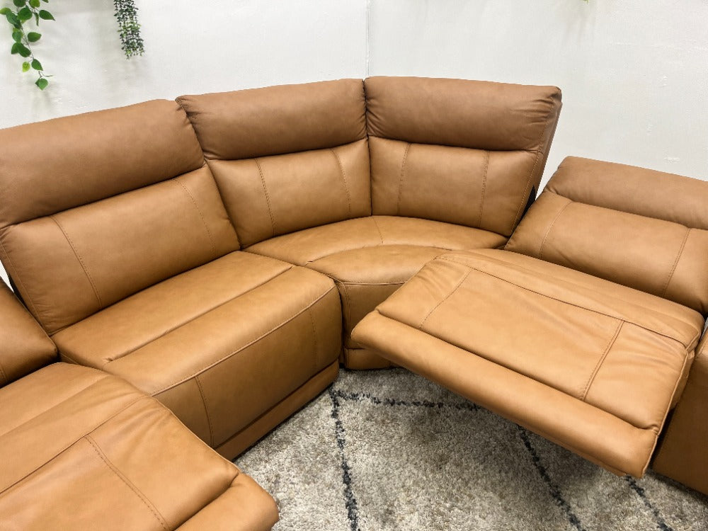 Lauretta 6 piece Leather Power Reclining Sectional W Power Headrests